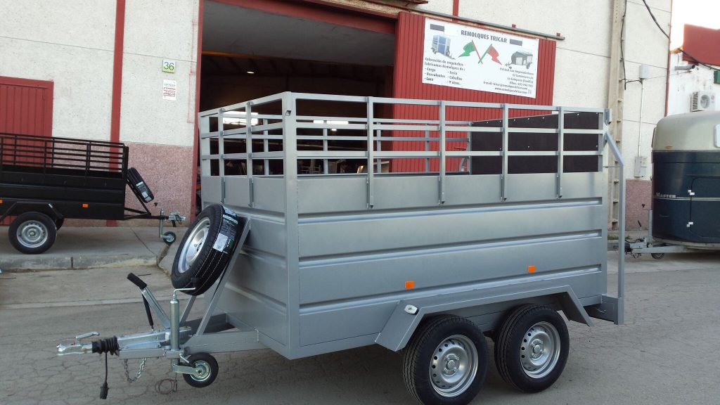 Remolque 2 ejes con freno 750 kg – REMOLQUES TRICAR